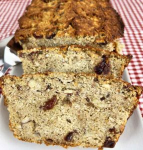 Recette de Cake aux fruits secs : une alternative saine et savoureuse ...